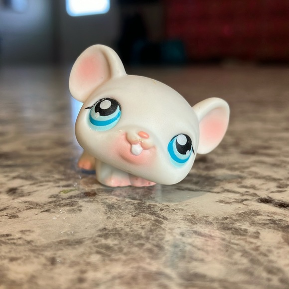 Littlest Pet Shop | Toys | Littlest Pet Shop Mouse 4 | Poshmark